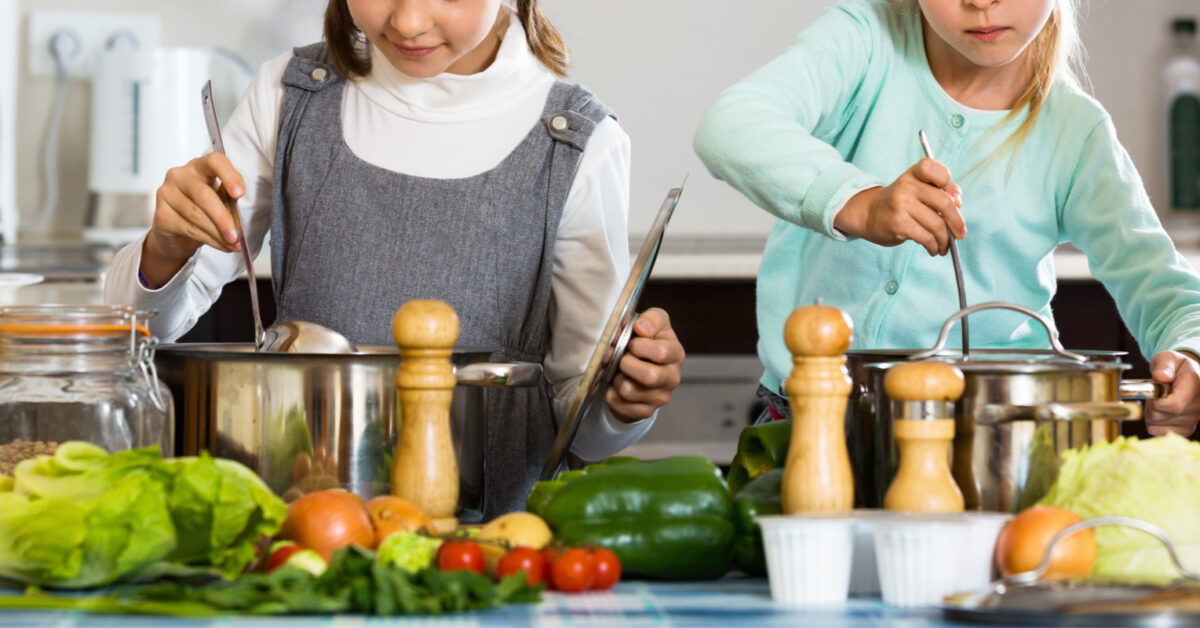 Nutrition education and taste discovery for children aged 6 to 10